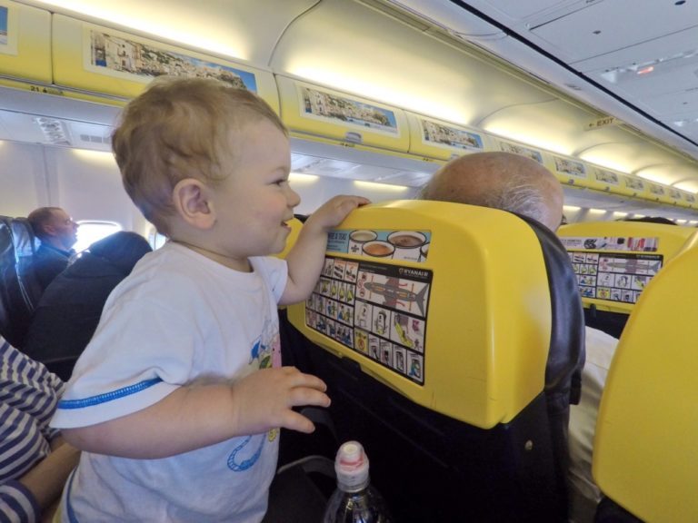 Ryanair: come volare con i neonati, la nostra esperienza - Federchicca